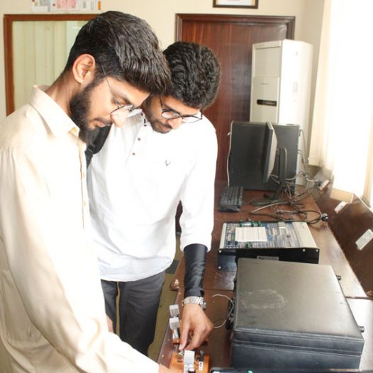 Microprocessor Lab | Sharif College of Engineering and Technology
